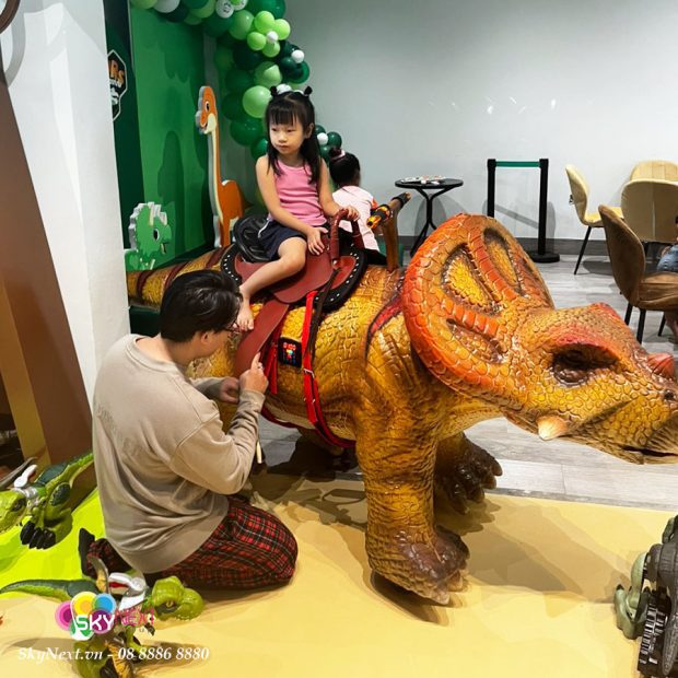 Mô Hình Kids Cafe Khủng Long Độc Đáo - SAURUS Playtorium